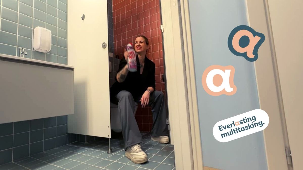 Natali Rade: Kad bi moj WC mogao pričati, rekao bi mi "Mala, imaš dobru ...