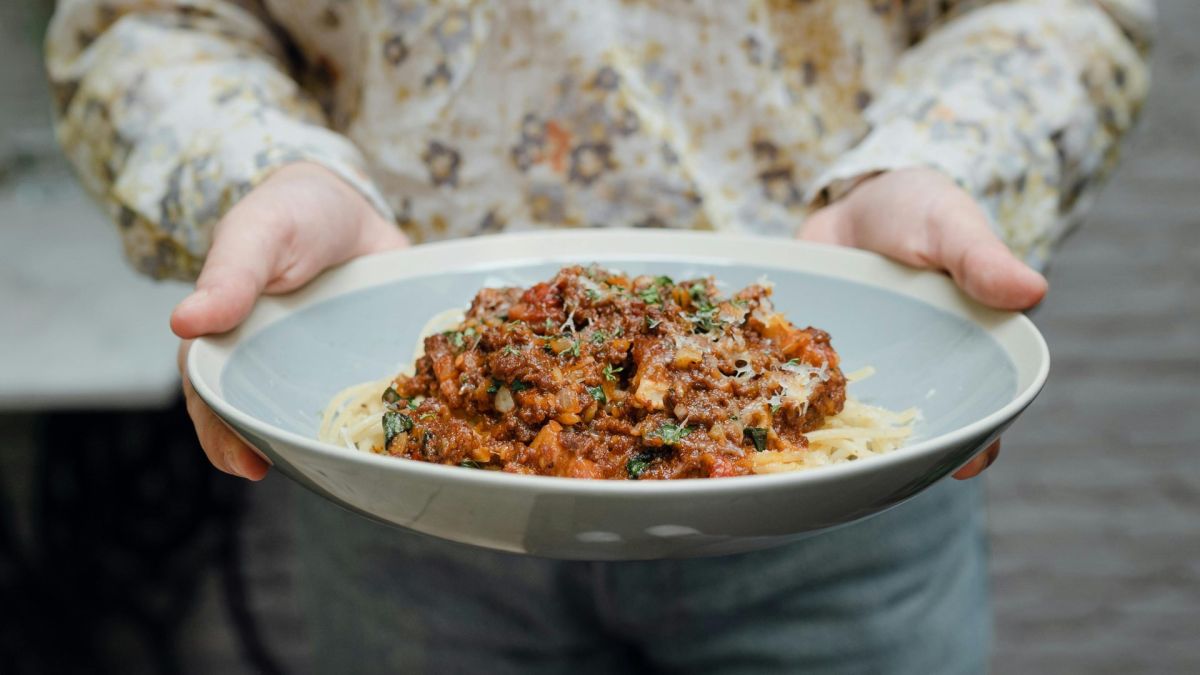 Imamo originalni recept za pravi renesansni Ragù Bolognese koji morate ...